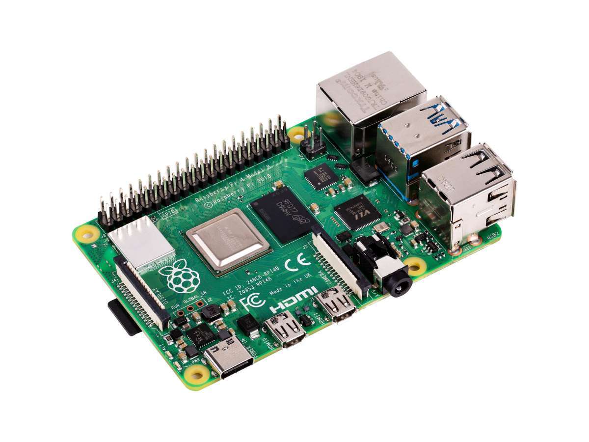 A Complete Comparison Of Raspberry Pi Models | Supertek